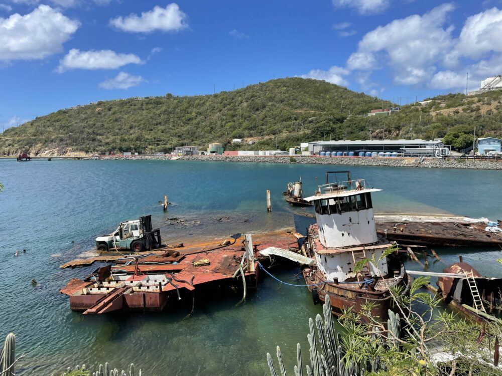 VESSEL REMOVAL AT KRUM BAY - Virgin Islands Department of Planning and ...